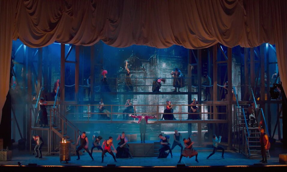 Molière l’Opéra Urbain, un spectacle musical qui créer l’effet de ...